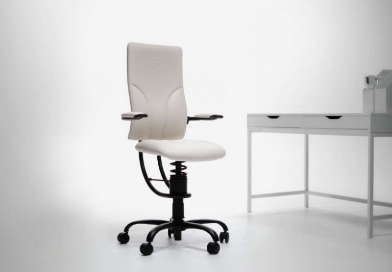 Pisarniški stol SpinaliS za aktivno delovno okolje